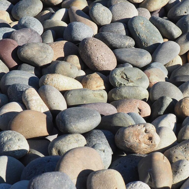 Beach Pebbles – CMX Outdoor Landscape Supply
